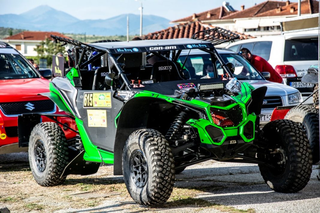Rally Offroad: Στιγμές στο Service Park (φωτογραφίες) – fouit.gr