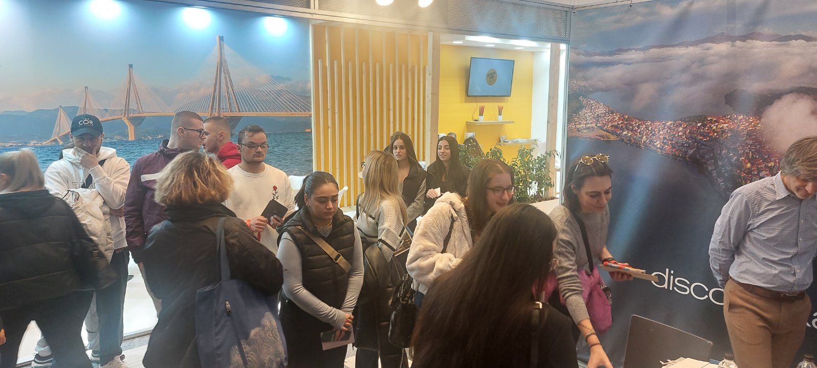 Δυναμική η παρουσία του Δήμου Καστοριάς στην 10th Athens International ...